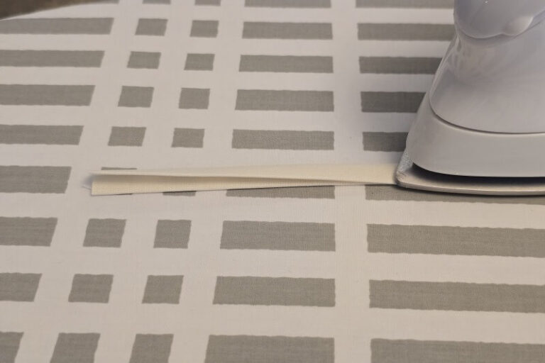 ヌビバッグの底板の作り方｜バッグに入れると形が綺麗になります | KANAMARI（かなまり）